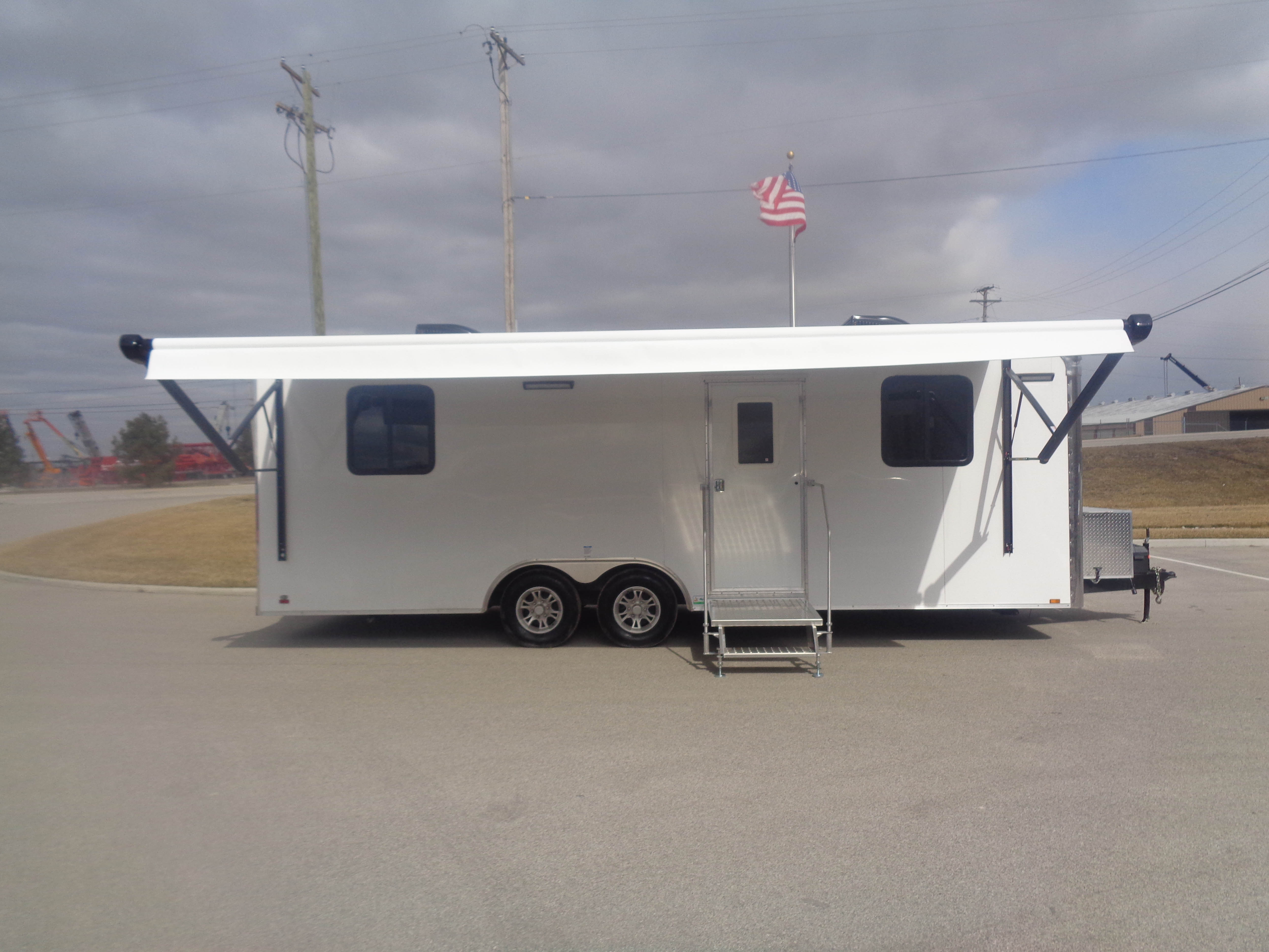 MobileTestingClinic.com - Mobile Testing Clinic Trailer