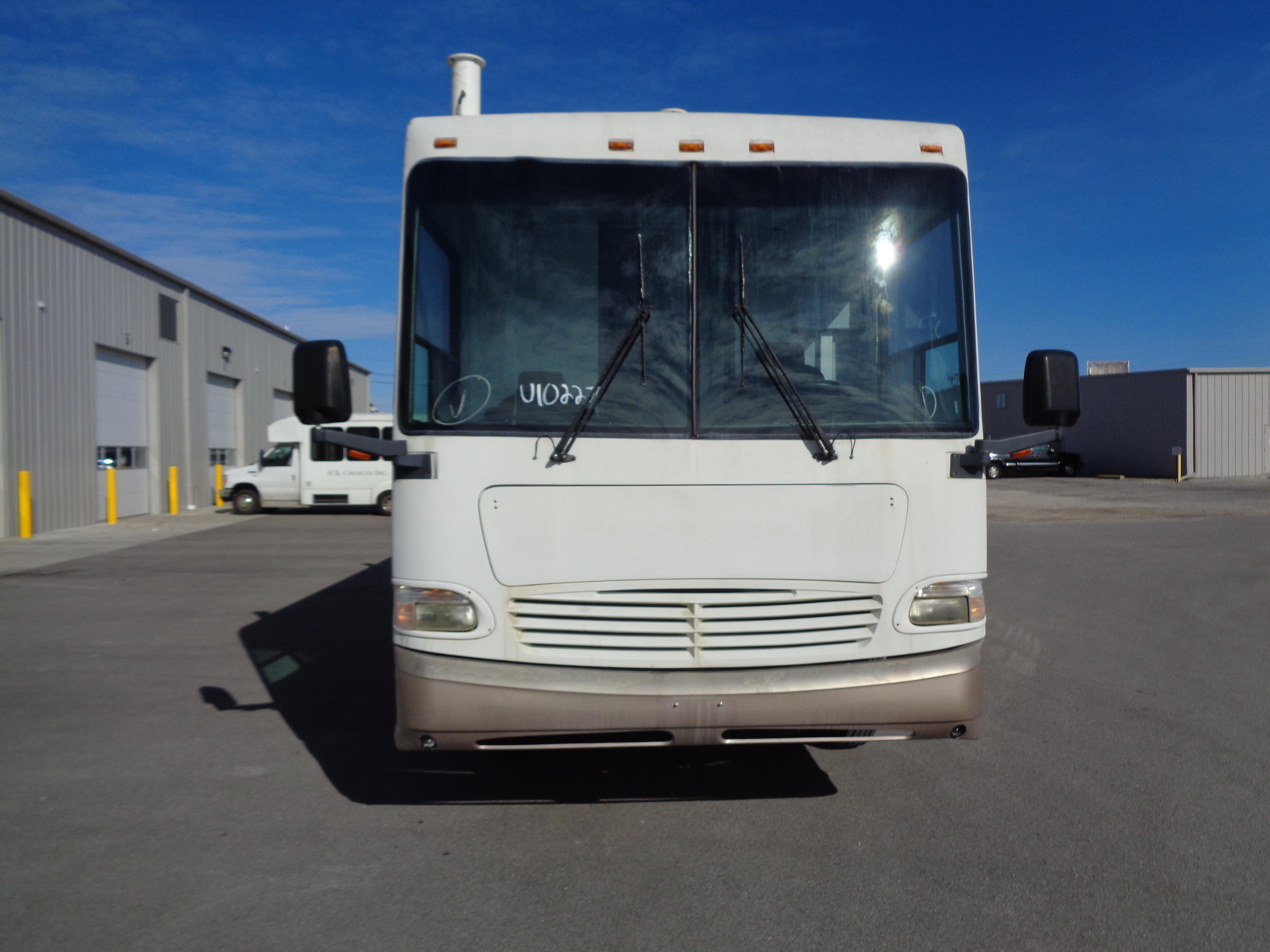 MobileTestingClinic.com - 1999 MOBILE COMMAND CENTER FOR SALE