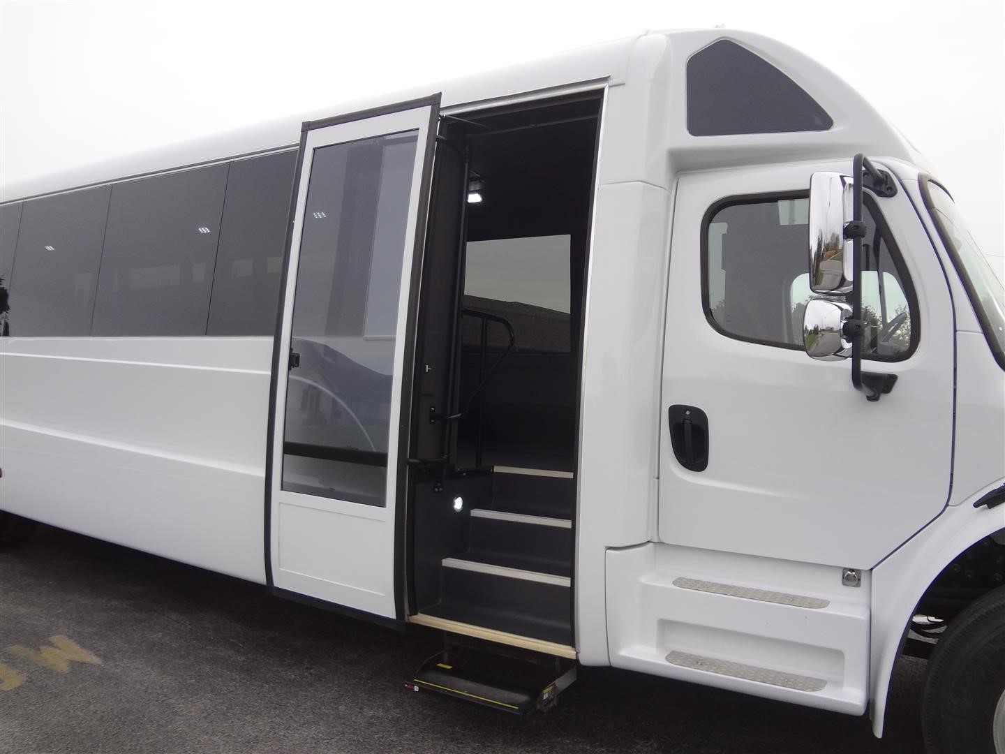 MobileTestingClinic.com - Freightliner Mobile Shell