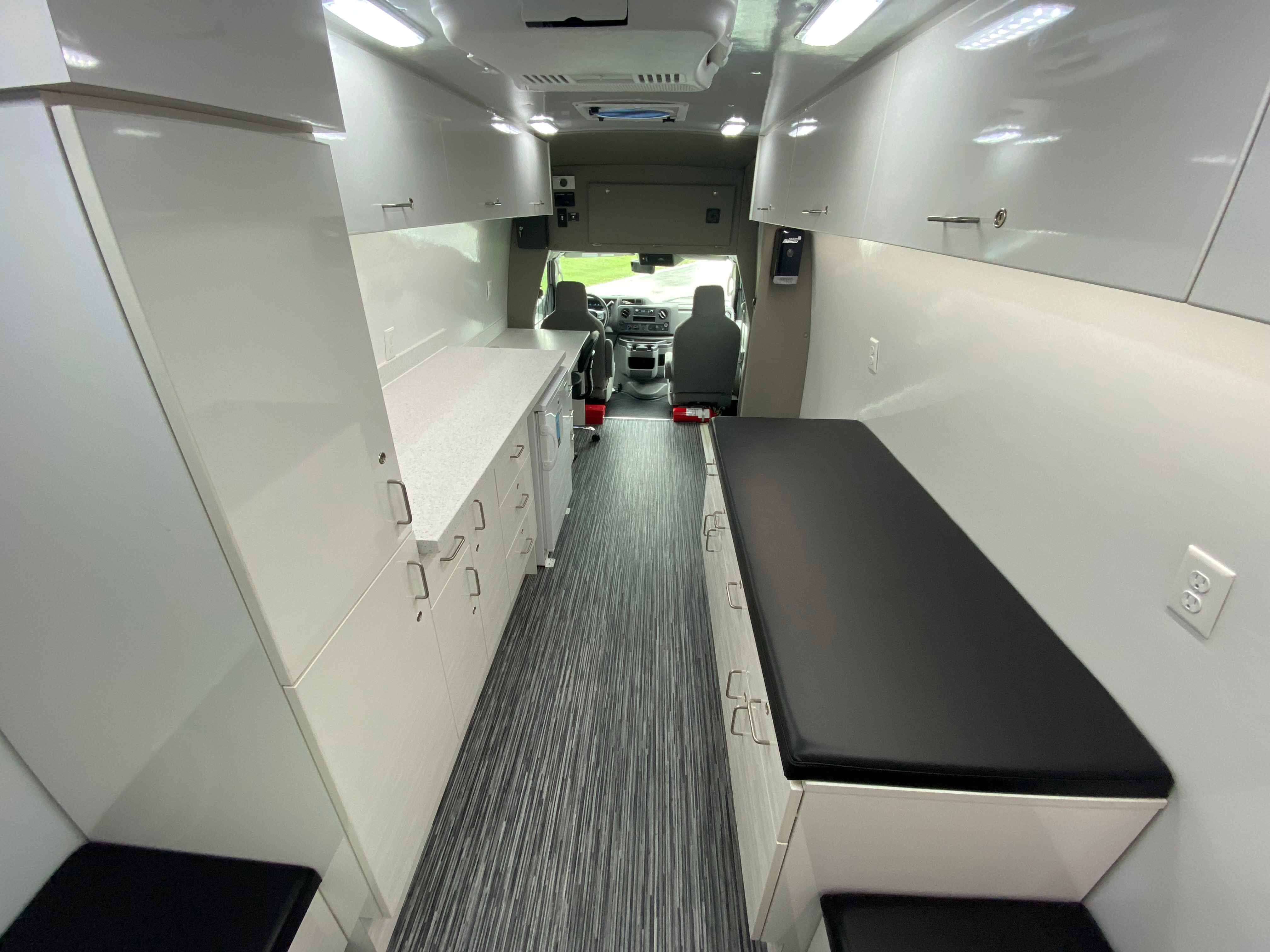 MobileTestingClinic.com - One Room Mobile Medical Clinic