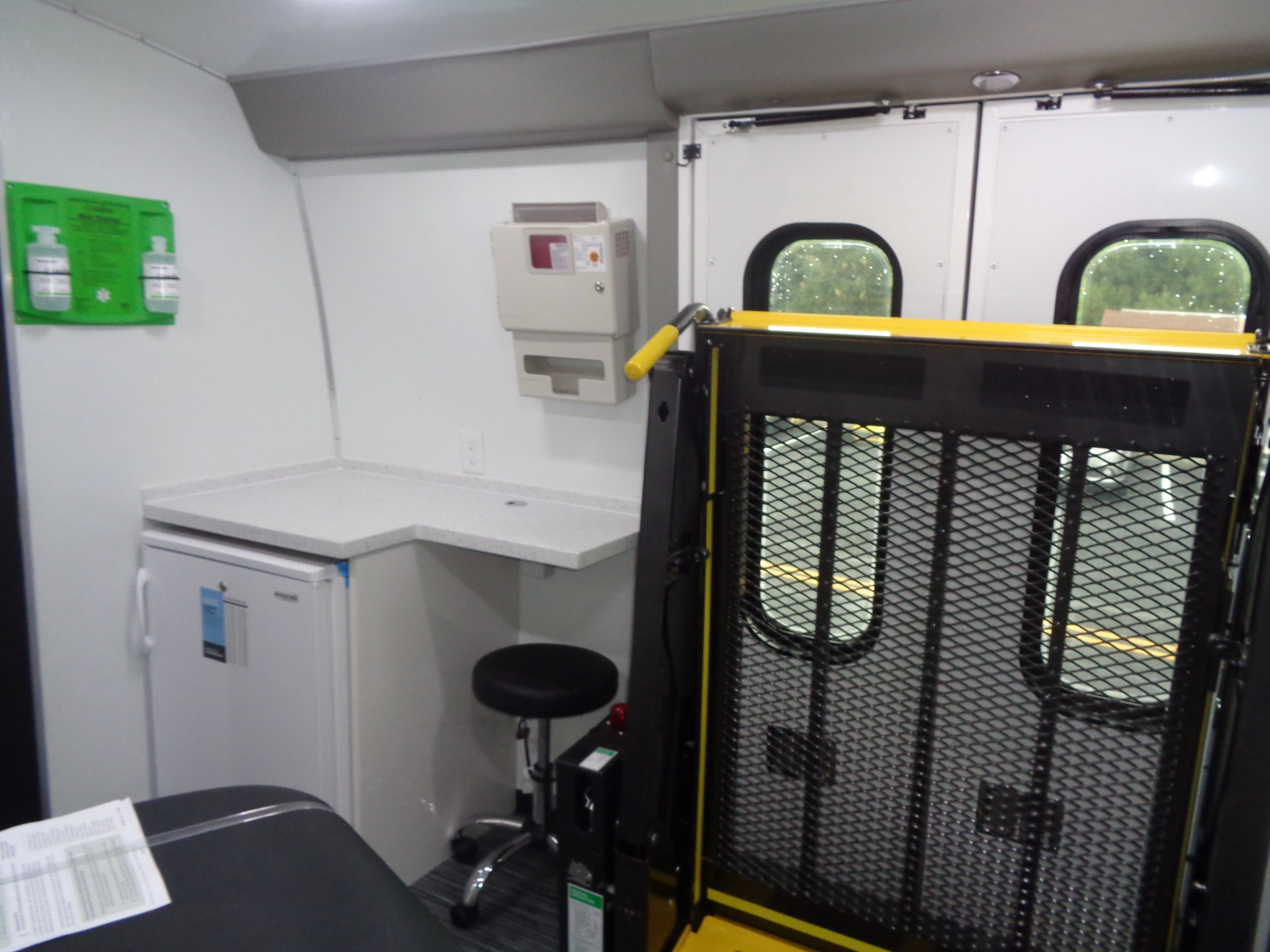 MobileTestingClinic.com - Two Exam Room with Waiting Room Mobile Clinic