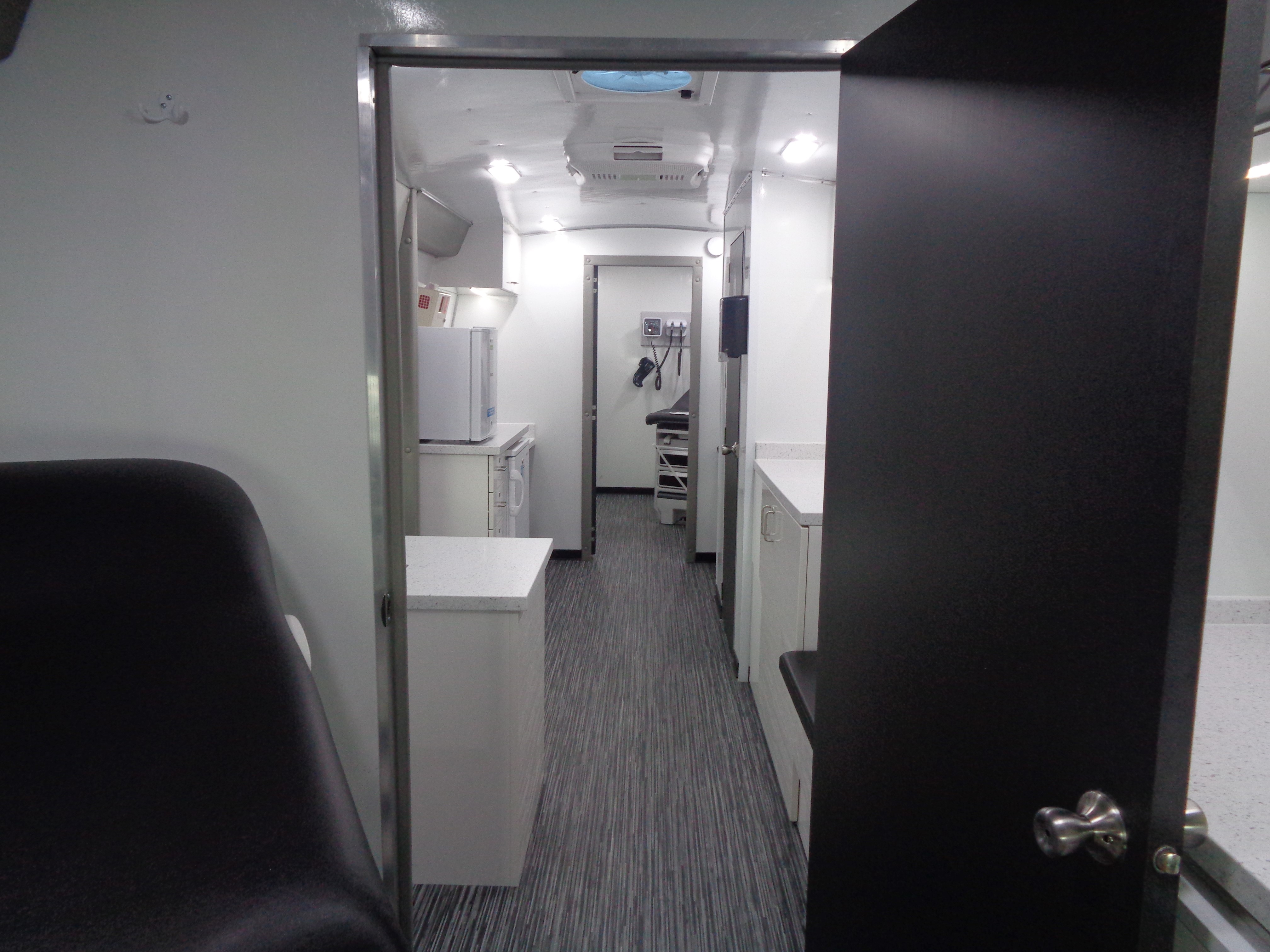 MobileTestingClinic.com - Two Exam Room with Waiting Room Mobile Clinic